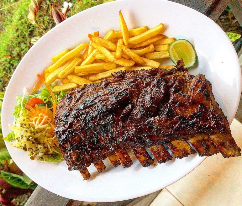Best Pork Ribs in Bali 2026: Top Smoked BBQ & Famous Warungs