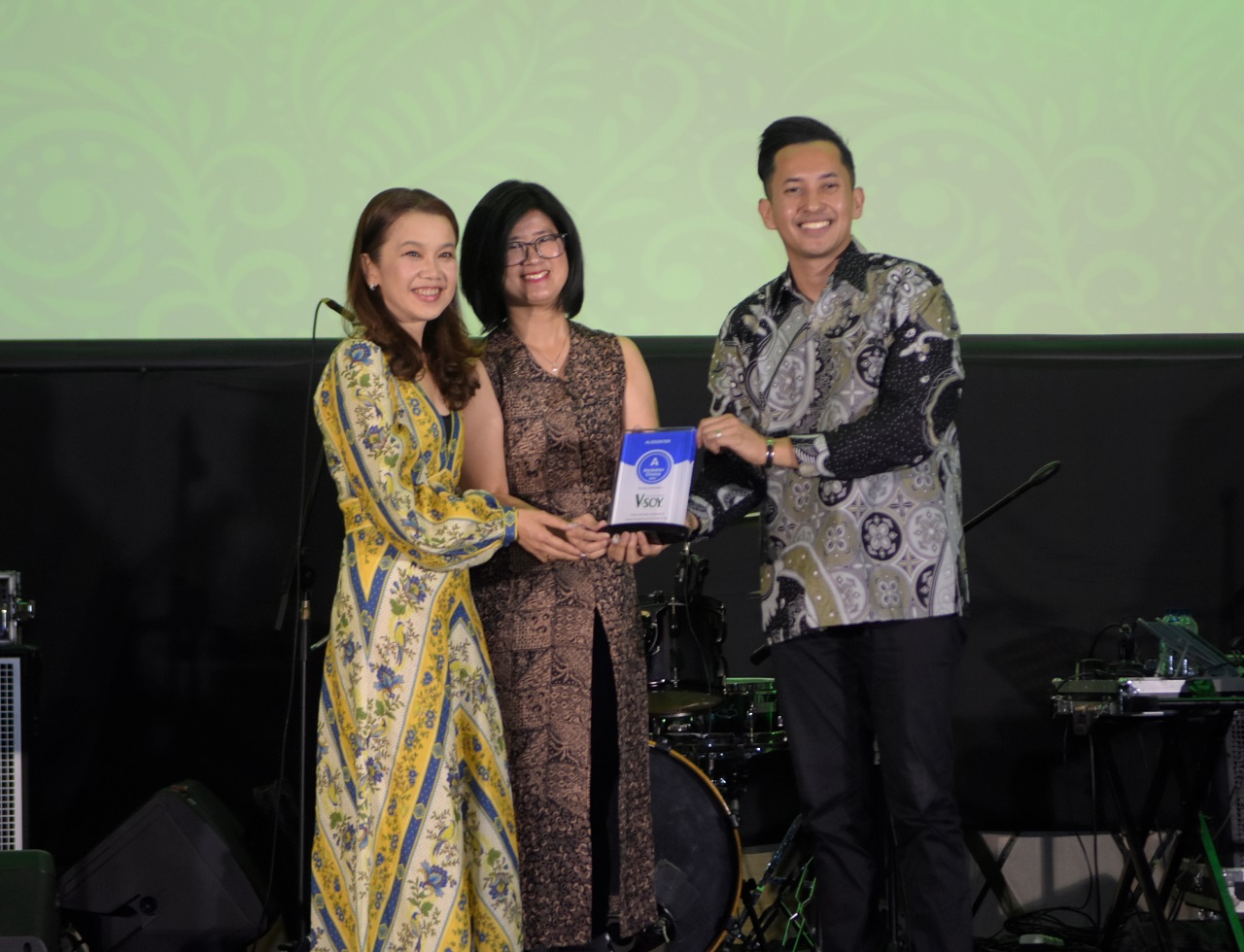 V-Soy Appreciation Night & Gala Dinner | What's New Indonesia