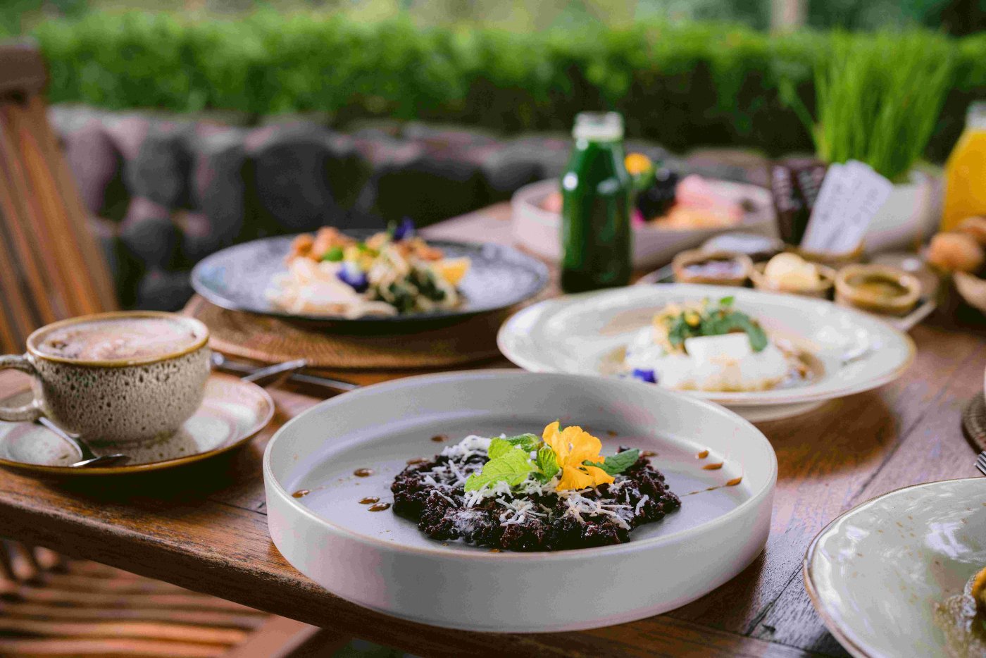 Enchanting Mornings Await: Plantation Restaurant at Alila Ubud ...