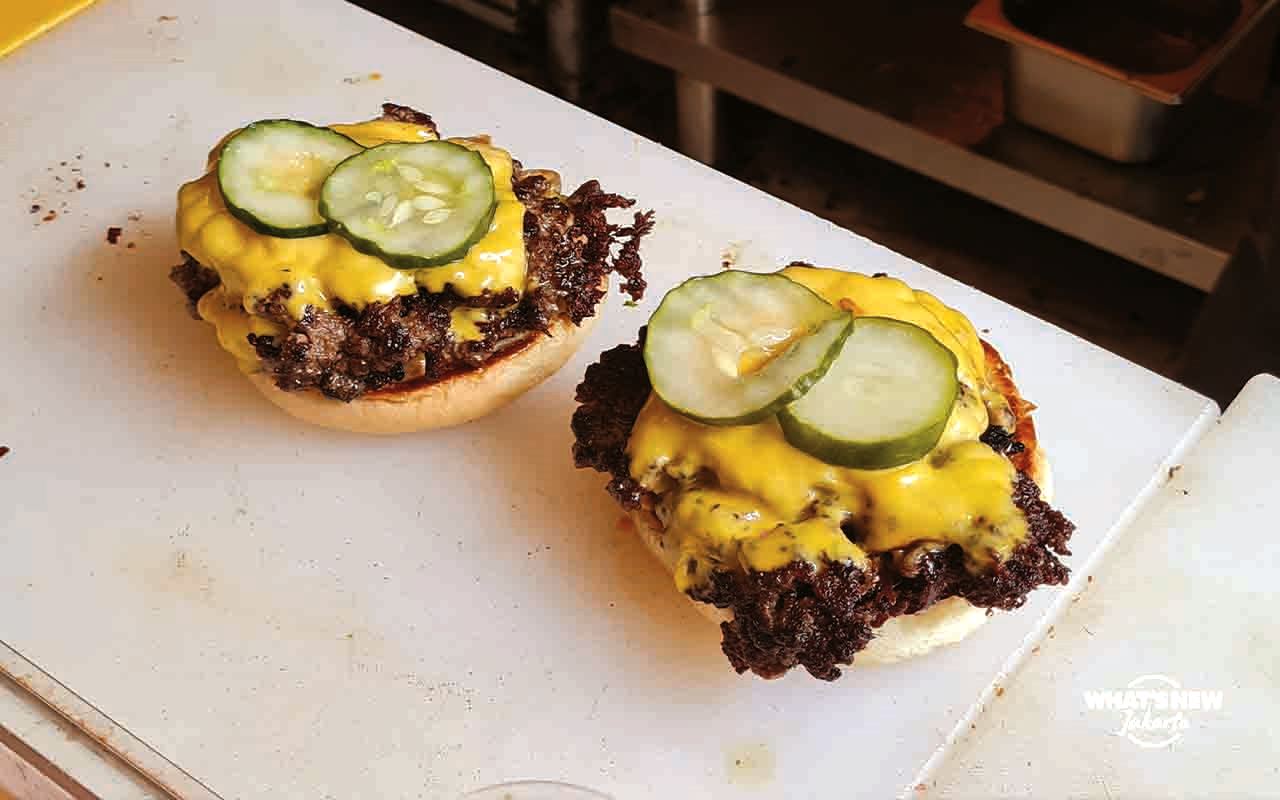 Hidden Away: Dan's Burgers Serves Up Homemade Classic American Burgers ...