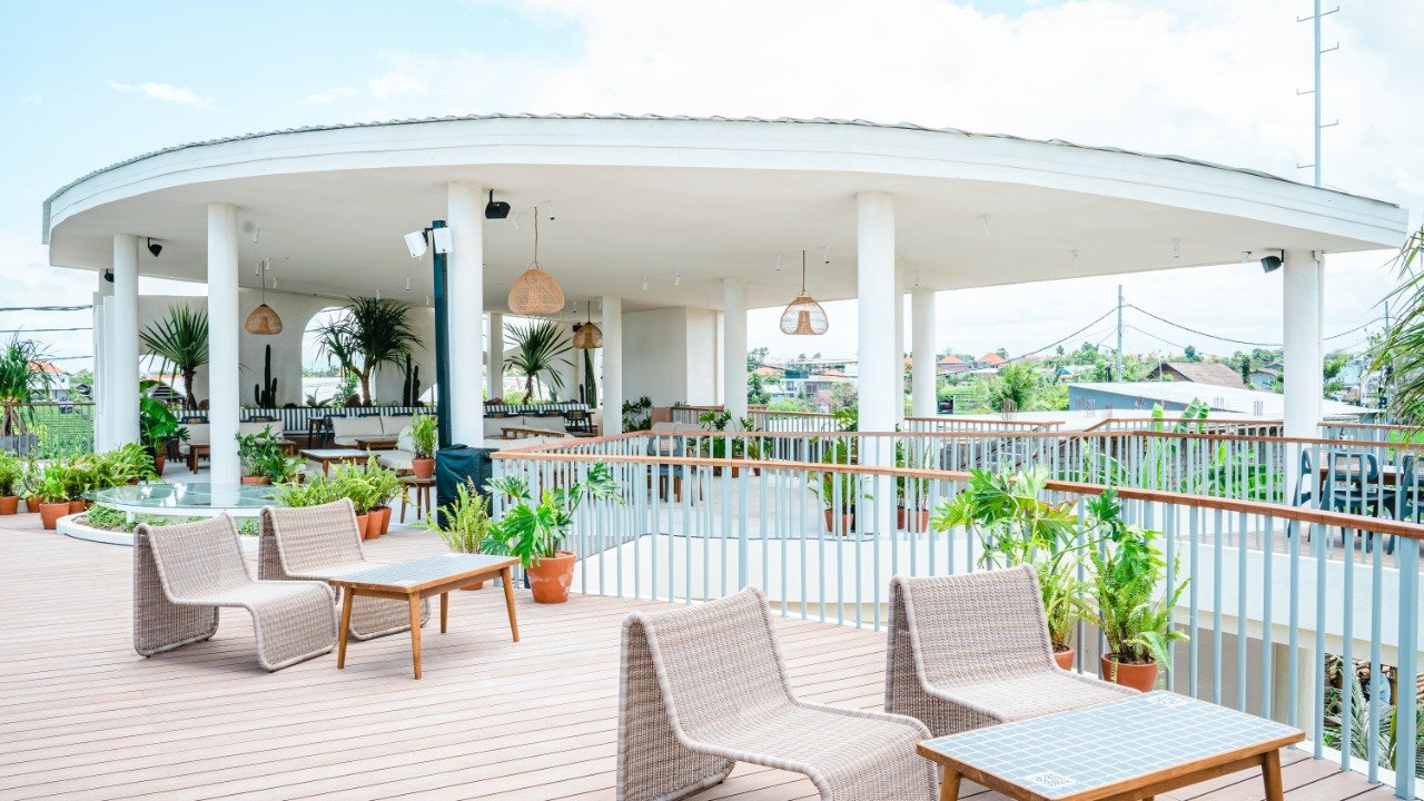 Lush Lifestyle And Holiday Destination VALLE Paddy Club Opens In Canggu ...